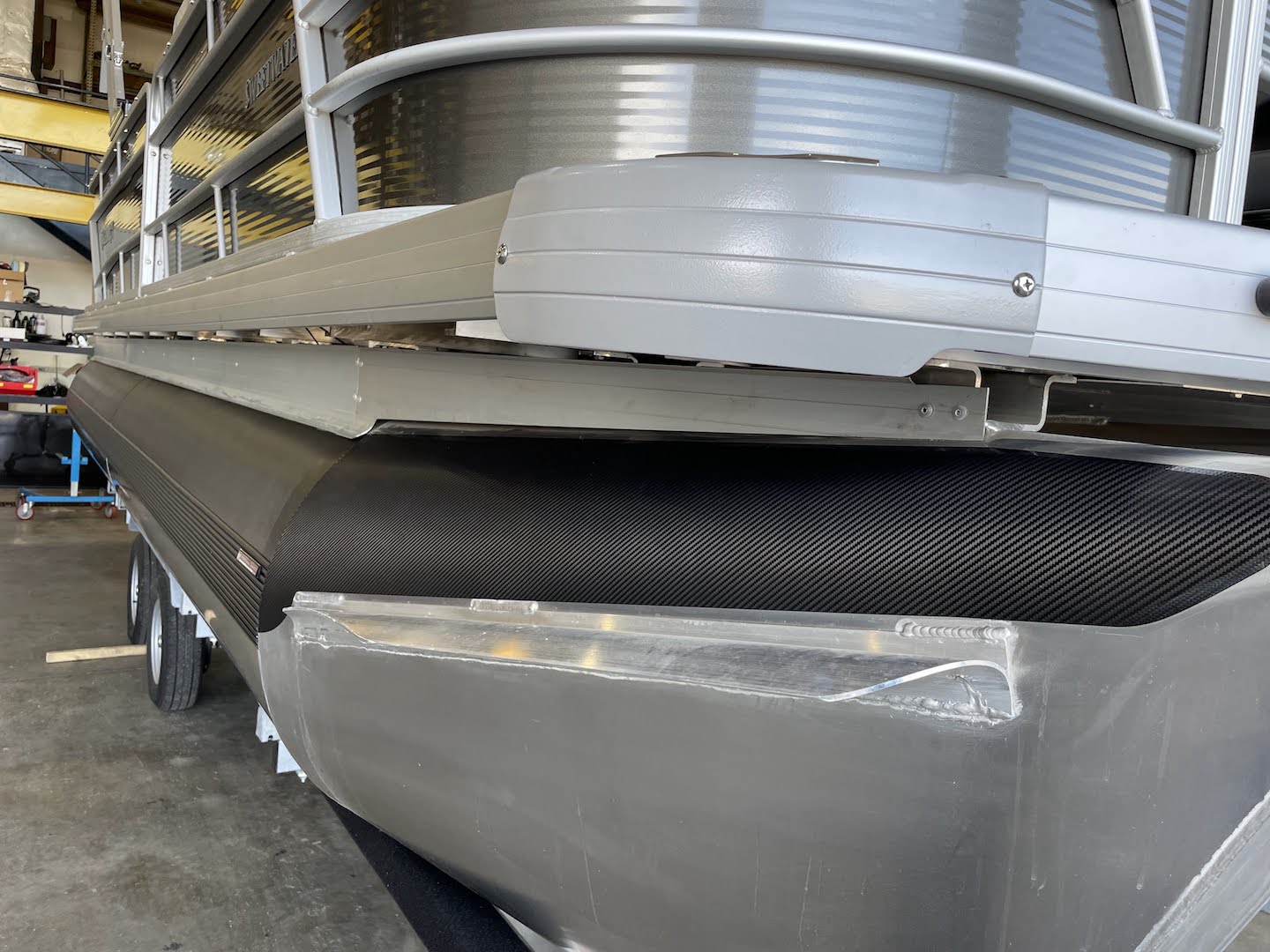 Vantage Pontoon Wrap Guard available in Coopersville, MI | Lynden ...